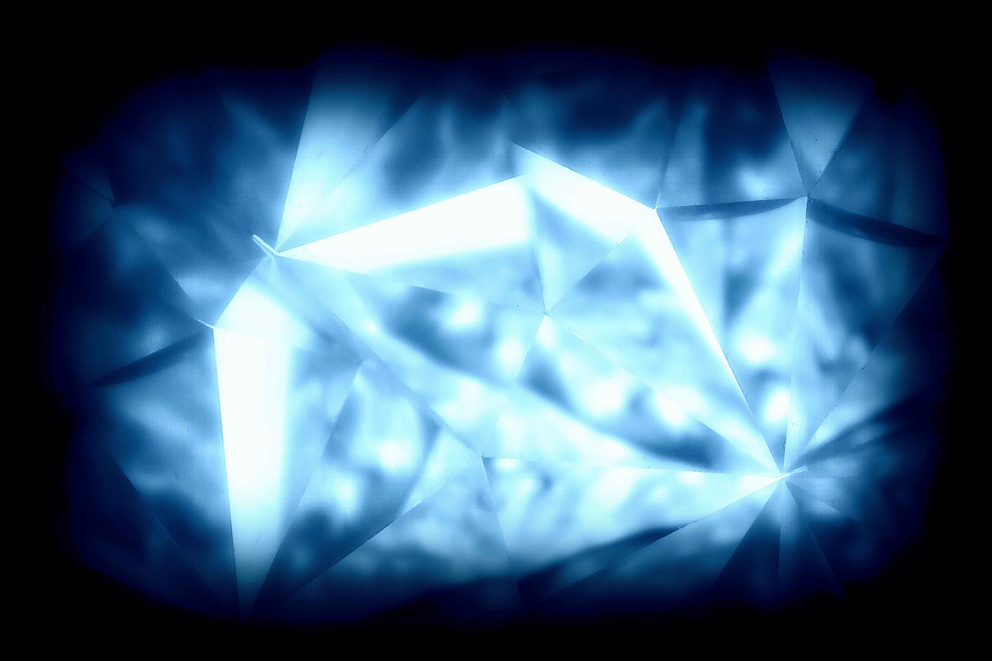 DIE MEND | cracked not broken